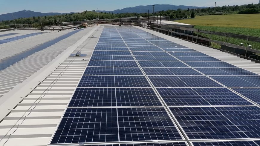 Hitachi Rail and A2A agree innovative solar panel partnership to save ...