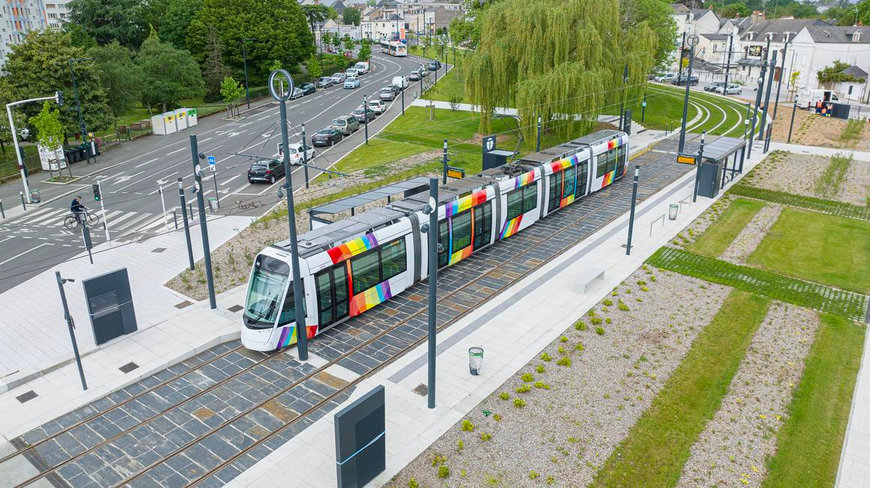 NEW ALSTOM TRAMS ENTER COMMERCIAL SERVICE ON LINES B & C OF THE ANGERS ...